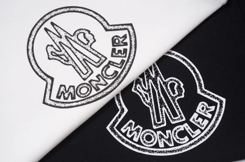 Inexpensive Moncler T-Shirts