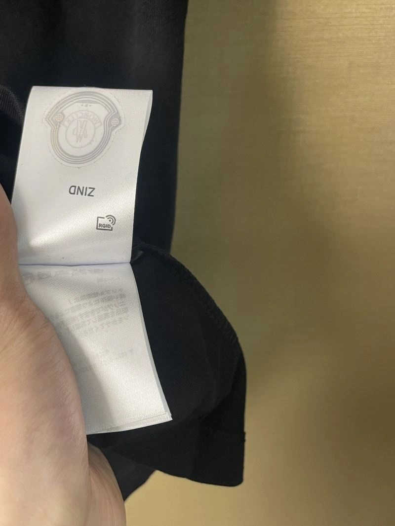 Exact replica Moncler T-Shirts