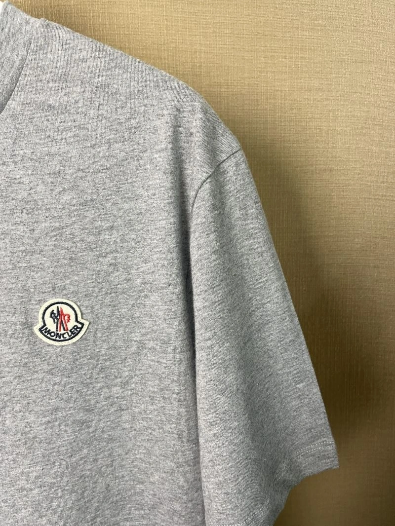 Brand-original Moncler T-Shirts