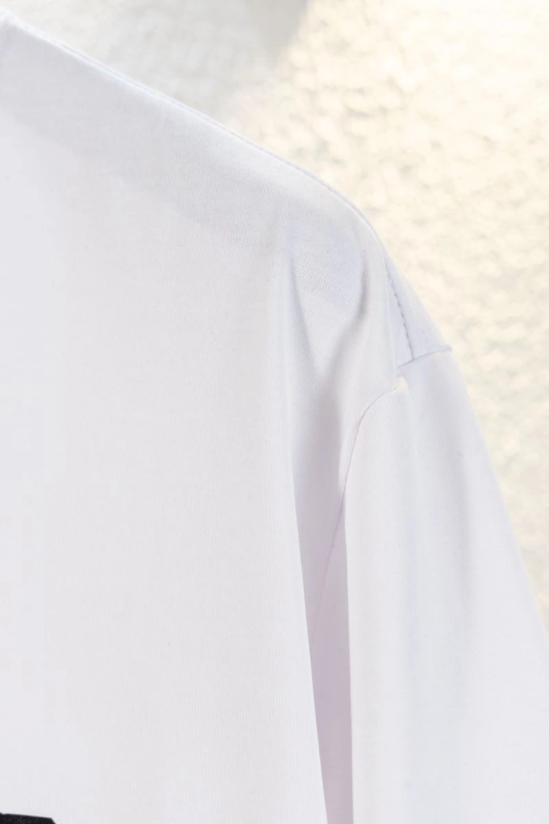 Indistinguishable Moncler T-Shirts