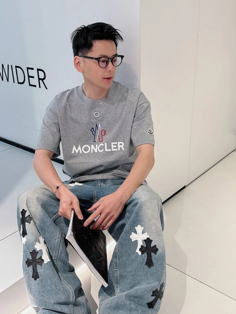 Precise copy Moncler T-Shirts