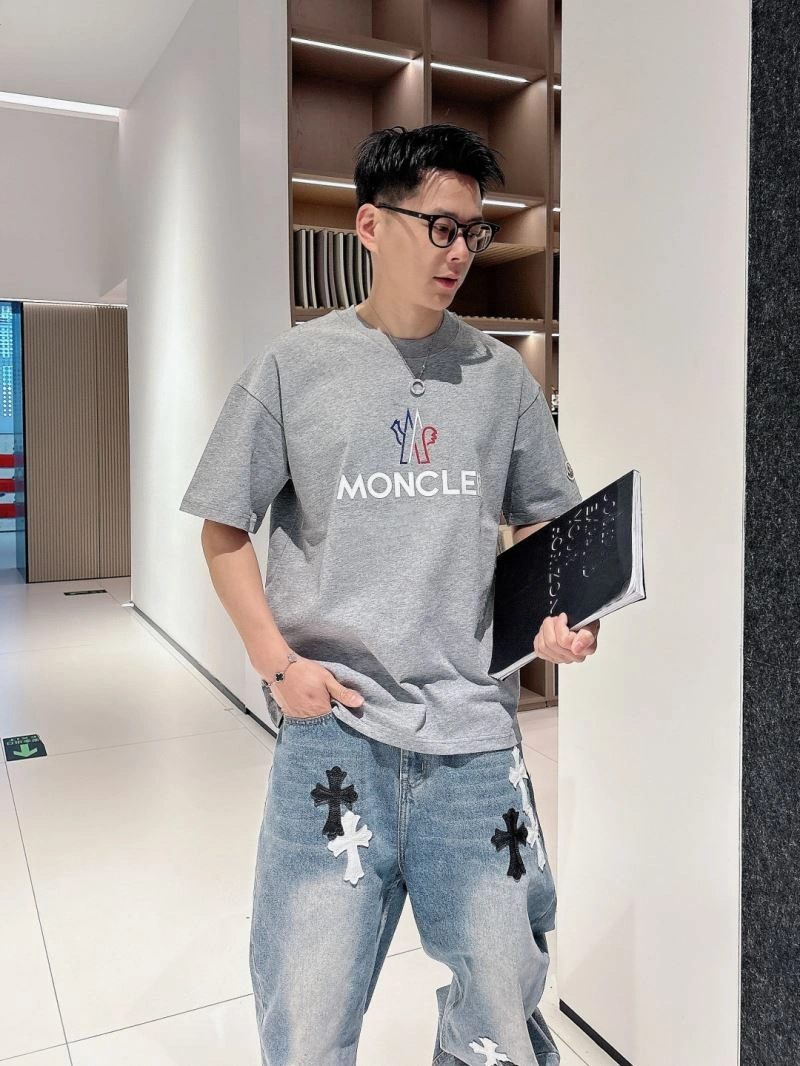 Precise copy Moncler T-Shirts