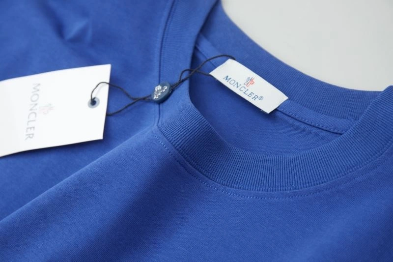 Accurate model Moncler T-Shirts