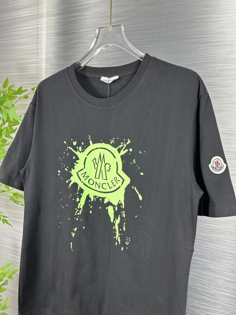 Cut-rate Moncler T-Shirts