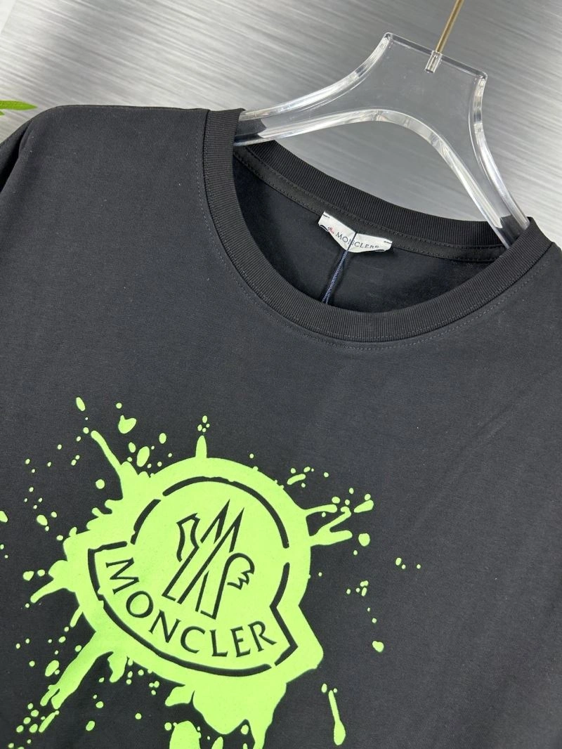 Cut-rate Moncler T-Shirts
