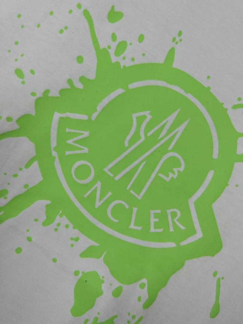 Bargain Moncler T-Shirts