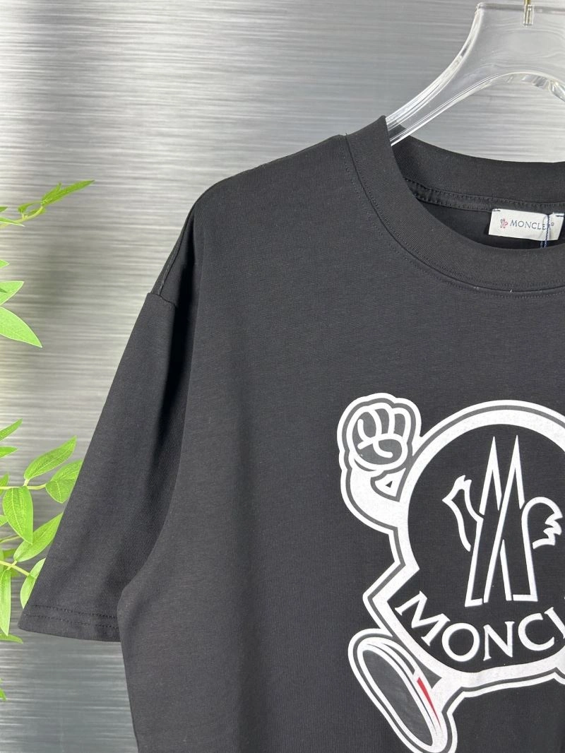 Inexpensive Moncler T-Shirts