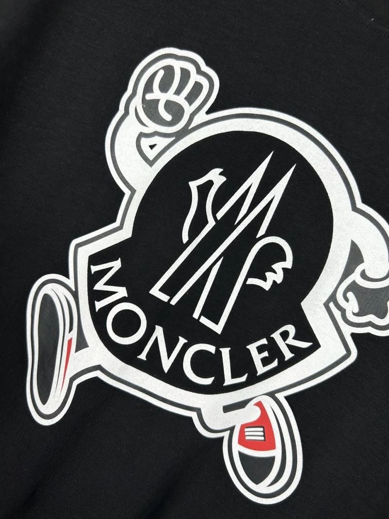Inexpensive Moncler T-Shirts