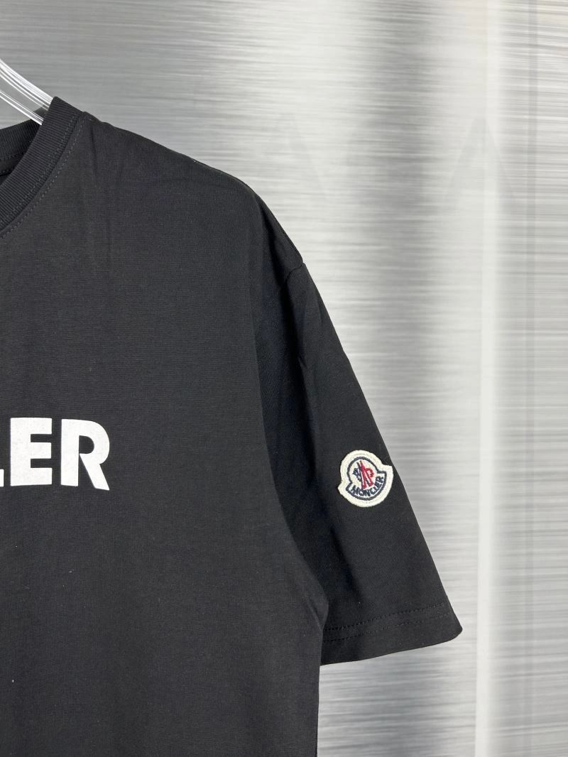 Bargain Moncler T-Shirts