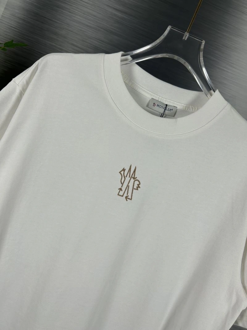 Low-cost Moncler T-Shirts
