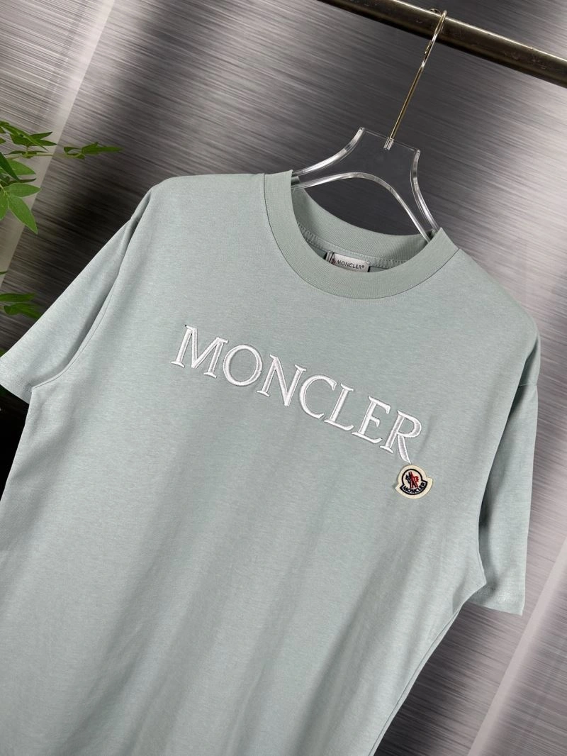 Top mirror Moncler T-Shirts