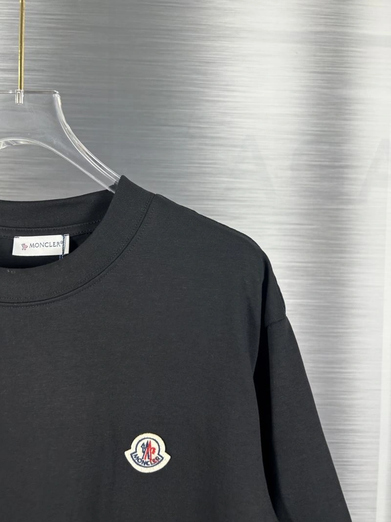Inexpensive Moncler T-Shirts