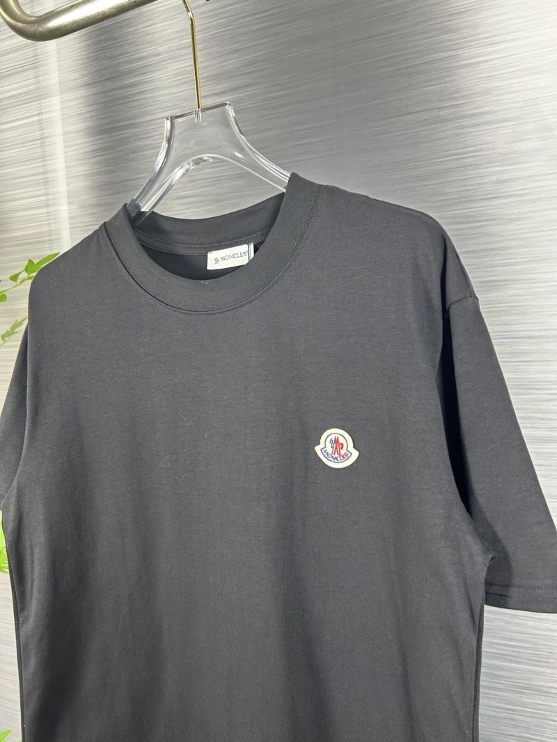 Inexpensive Moncler T-Shirts