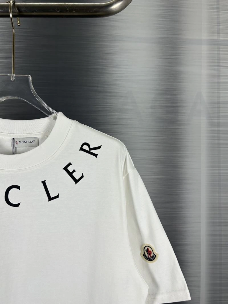 Low-cost Moncler T-Shirts