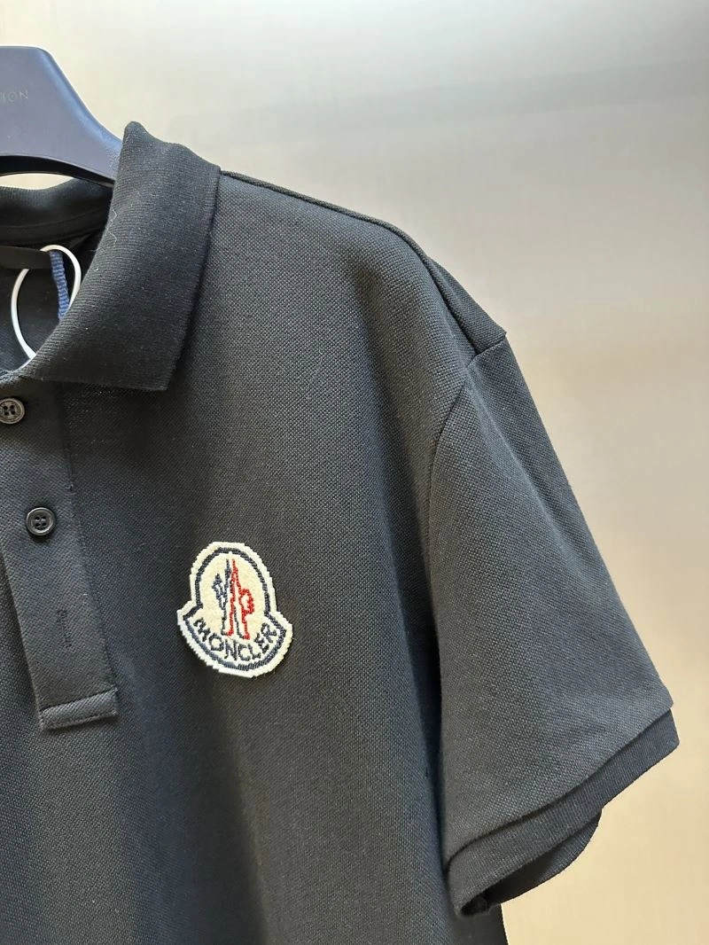 Brand-authenticated Moncler T-Shirts