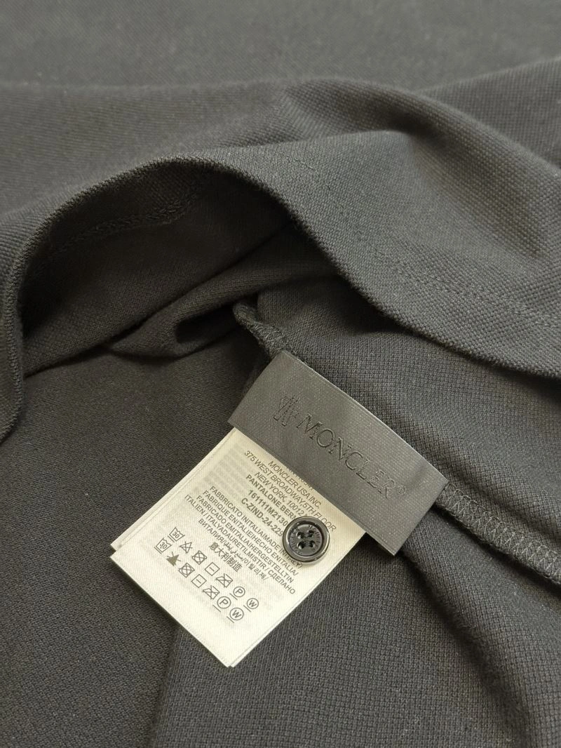 Brand-authenticated Moncler T-Shirts