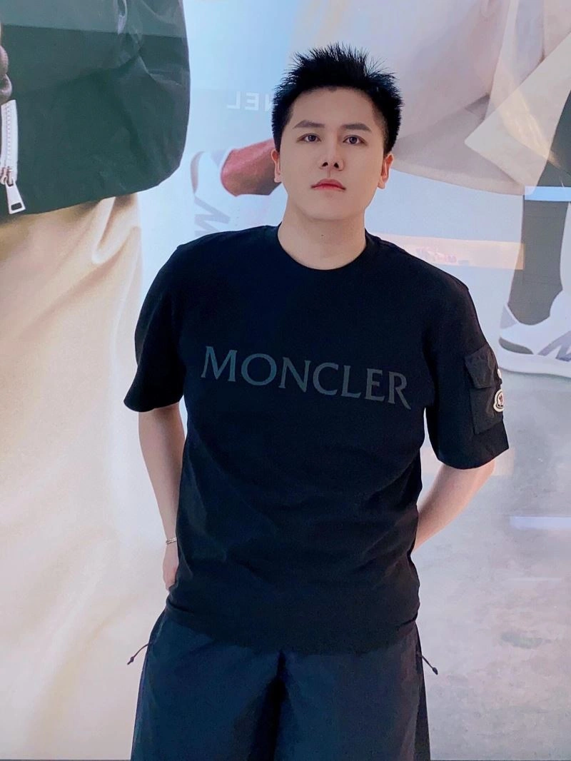 Official Moncler T-Shirts