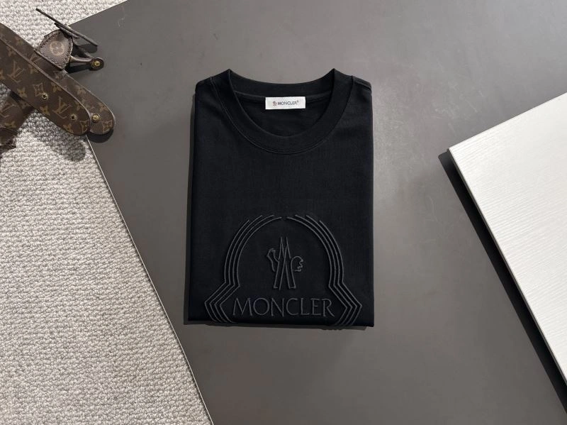 Brand-authenticated Moncler T-Shirts