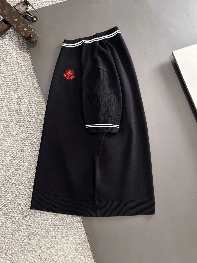 Bargain Moncler T-Shirts