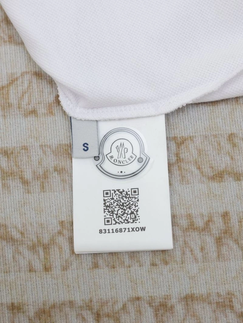 Indistinguishable Moncler T-Shirts