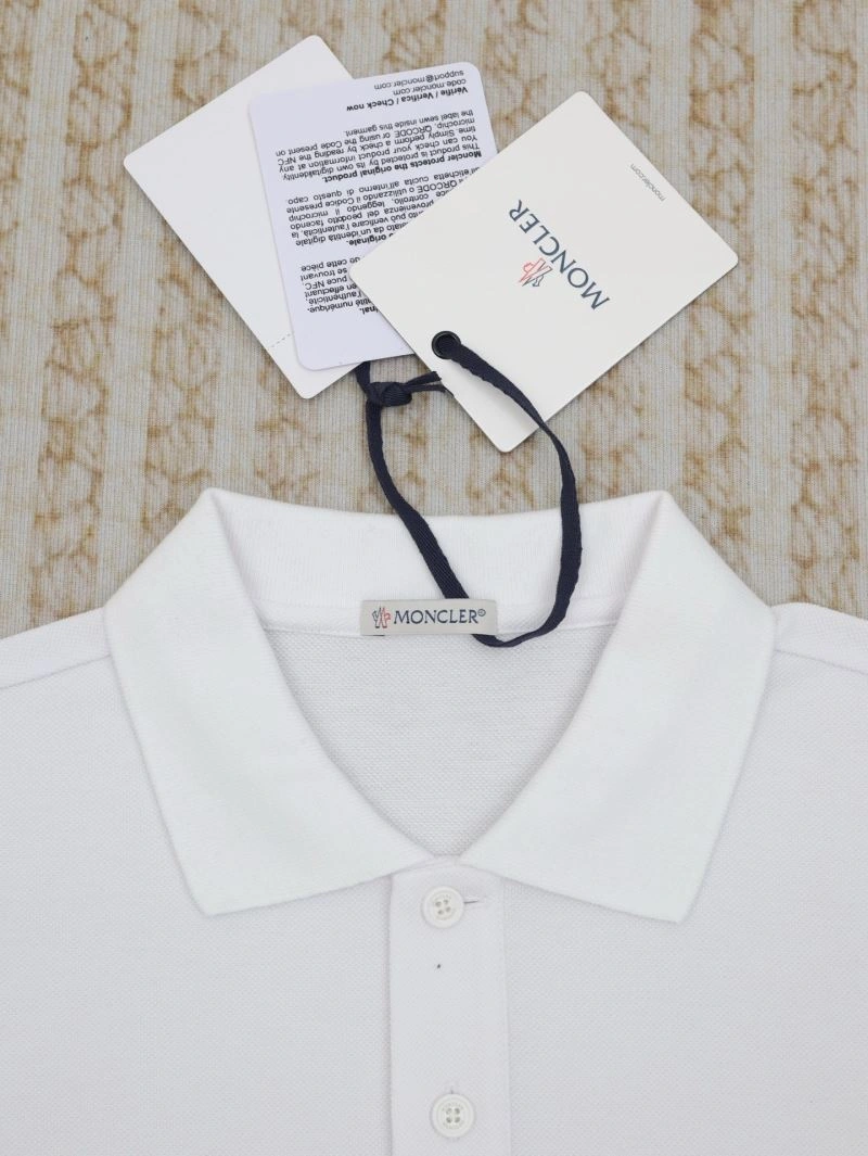 Indistinguishable Moncler T-Shirts
