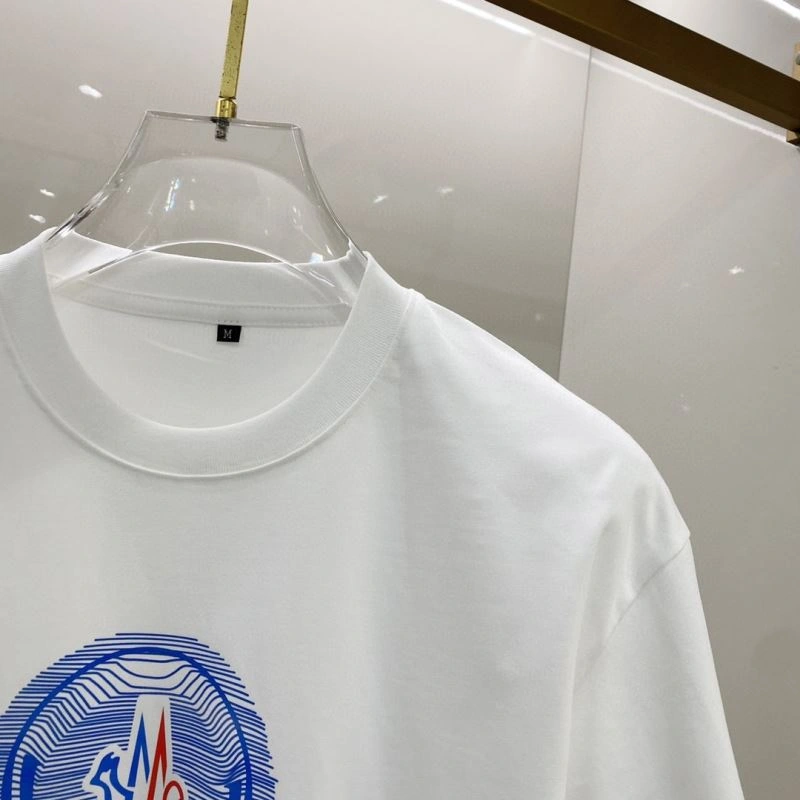 Low-cost Moncler T-Shirts