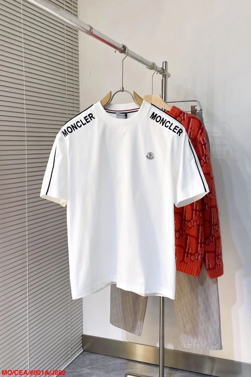 High fidelity Moncler T-Shirts