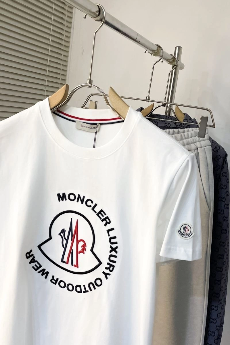 Official Moncler T-Shirts