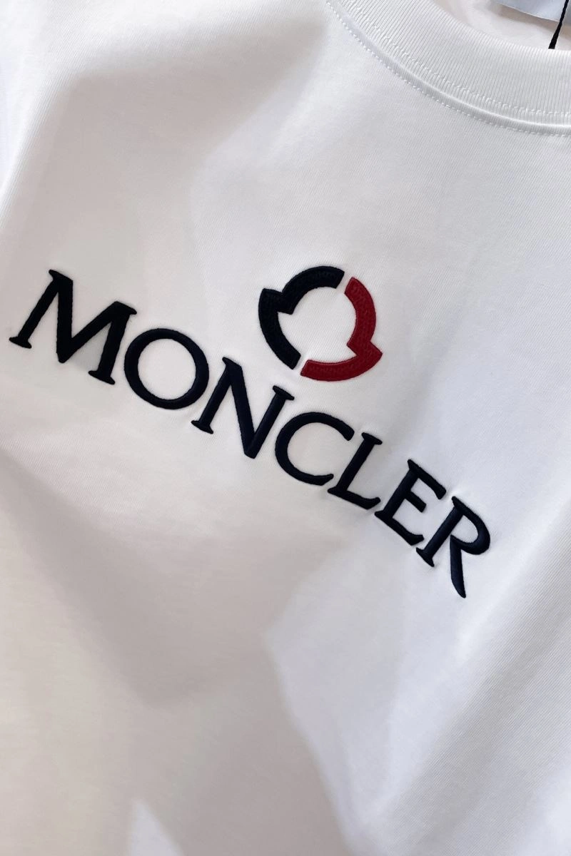 Brand-authenticated Moncler T-Shirts