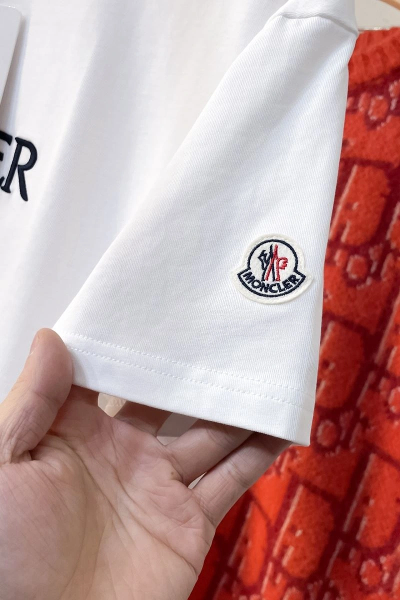 Brand-authenticated Moncler T-Shirts