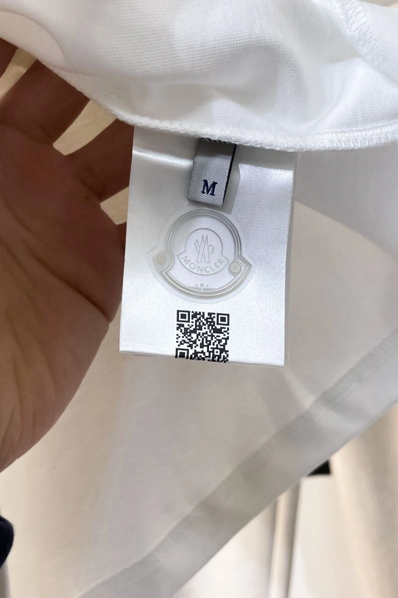 Indistinguishable Moncler T-Shirts