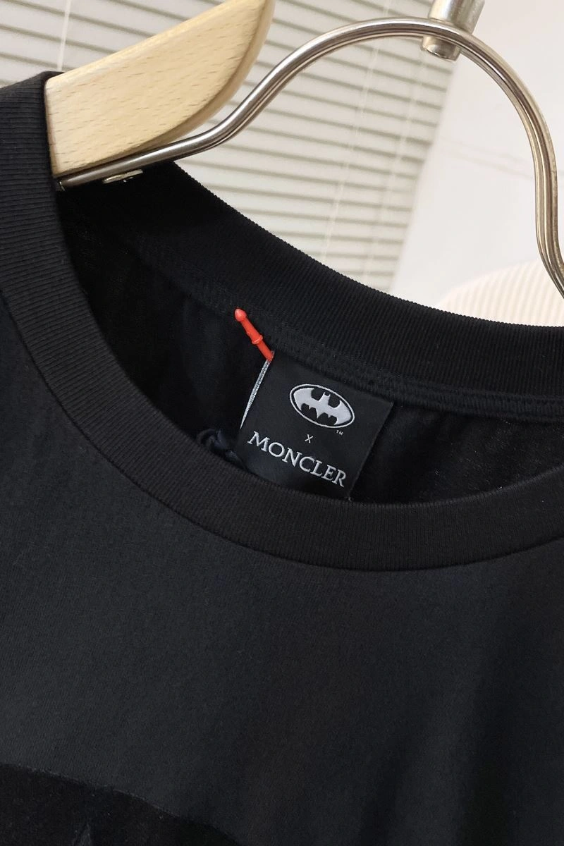 Cut-rate Moncler T-Shirts