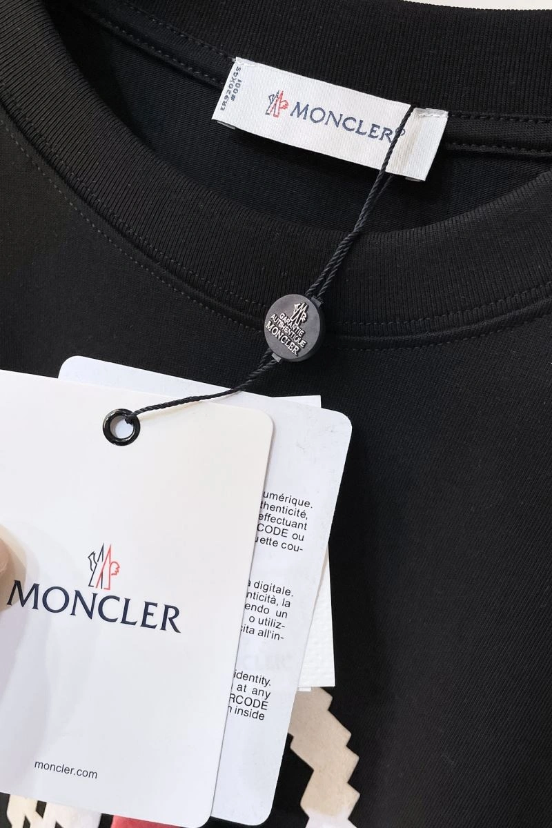 Indistinguishable Moncler T-Shirts