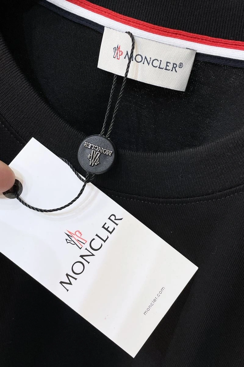 Indistinguishable Moncler T-Shirts