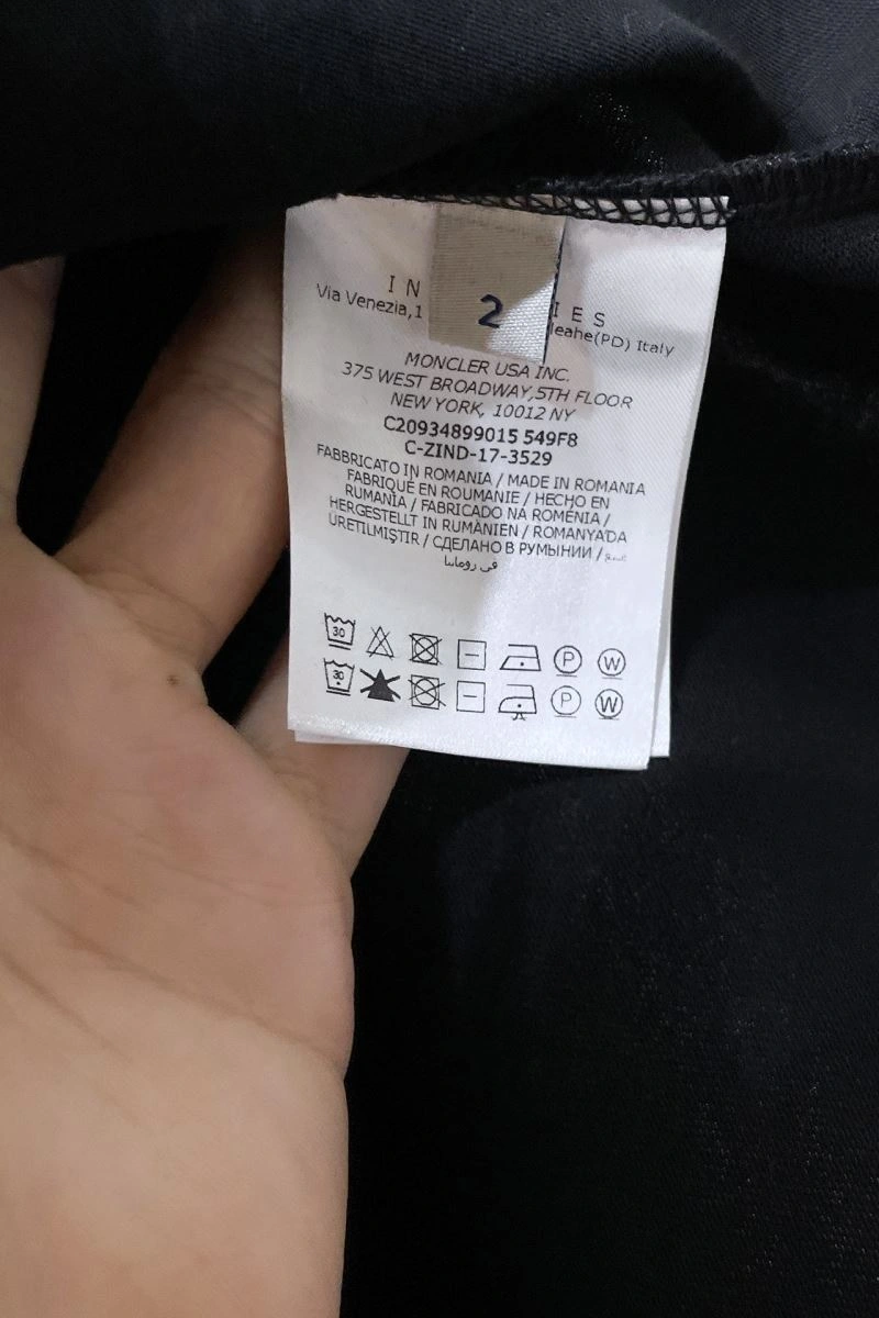 Indistinguishable Moncler T-Shirts