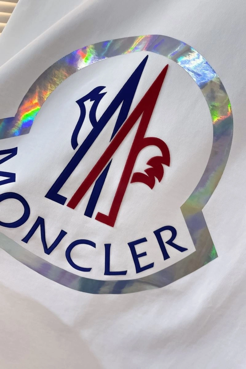 Low-cost Moncler T-Shirts