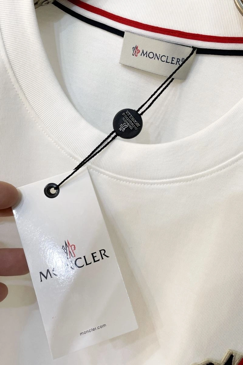 Exact replica Moncler T-Shirts