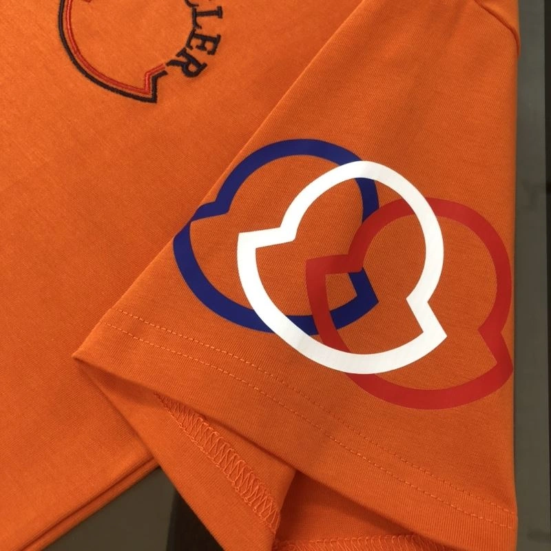 Accurate model Moncler T-Shirts