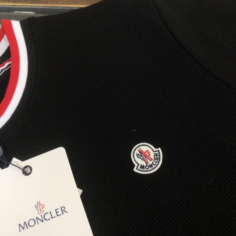 Factory-made Moncler T-Shirts