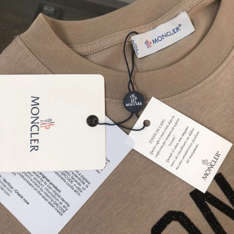 Brand-authenticated Moncler T-Shirts