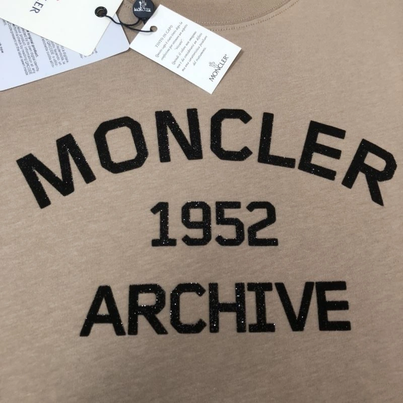 Brand-authenticated Moncler T-Shirts