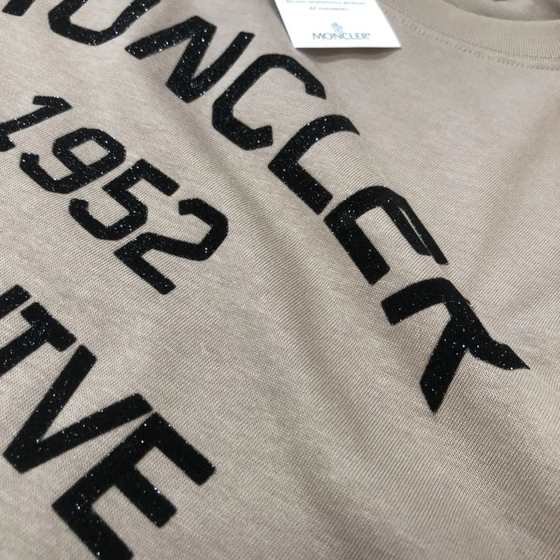 Brand-authenticated Moncler T-Shirts