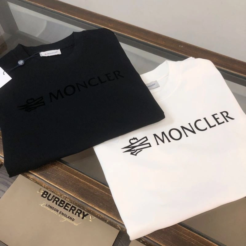 Real Moncler T-Shirts