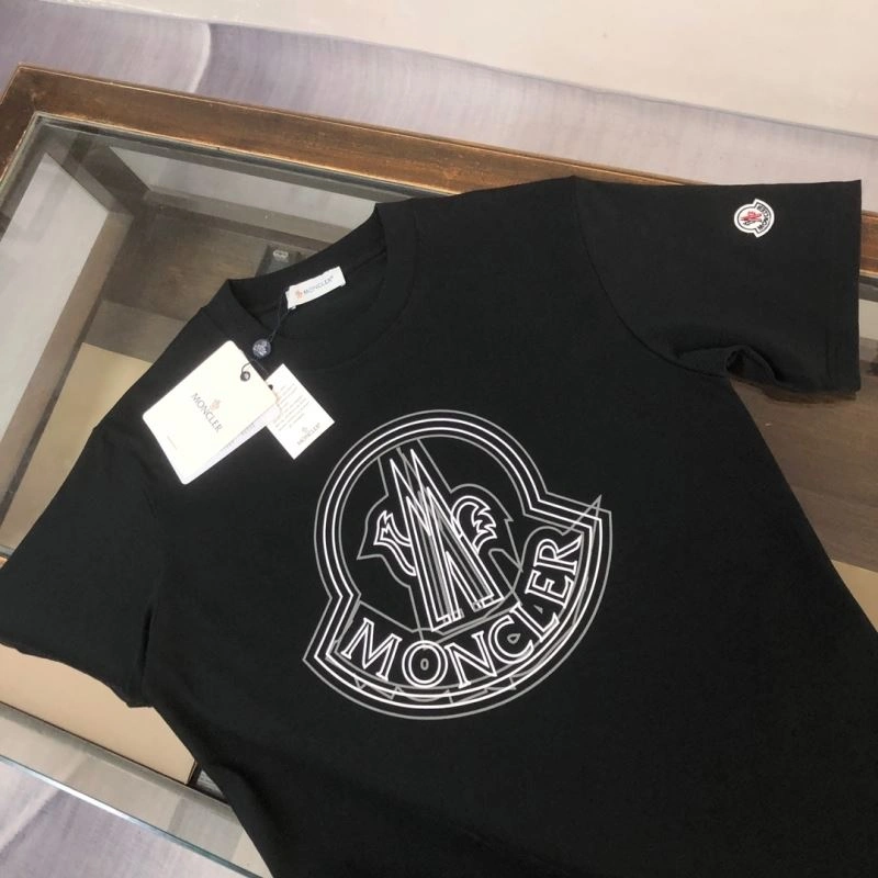 Inexpensive Moncler T-Shirts