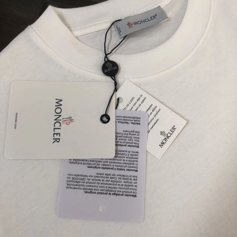 Low-cost Moncler T-Shirts
