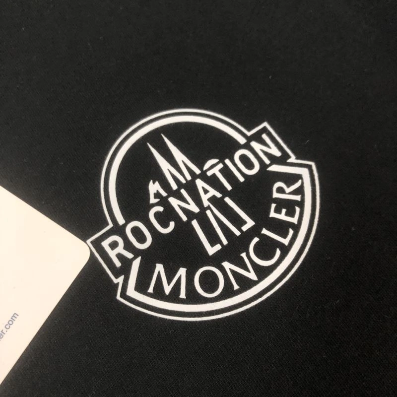 Top mirror Moncler T-Shirts