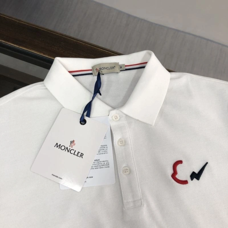 Bargain Moncler T-Shirts