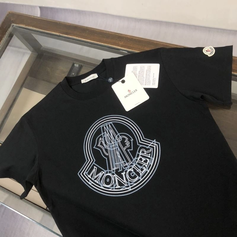 Top mirror Moncler T-Shirts
