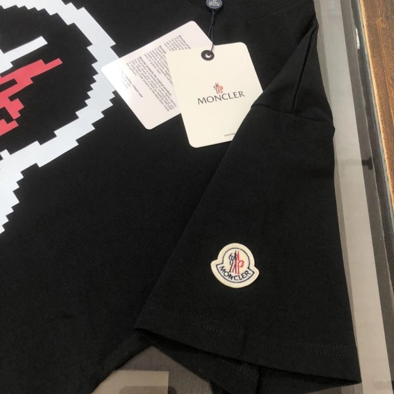 Legit Moncler T-Shirts