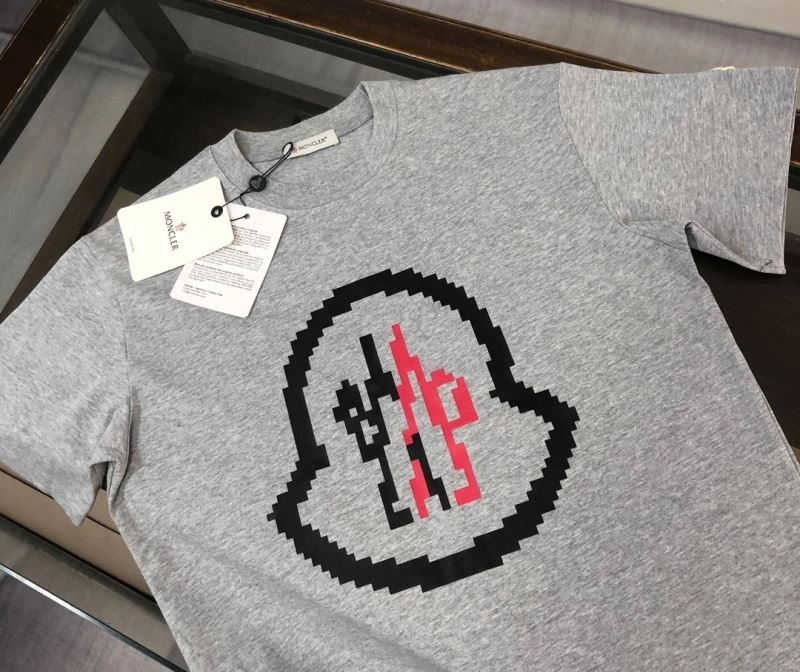 Factory-made Moncler T-Shirts